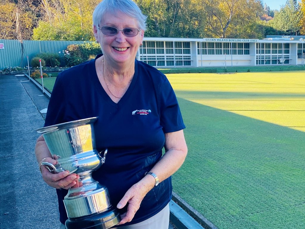 Lyn Rance : A legend at Green Island - Bowls New Zealand